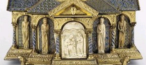 Conservation - Victoria and Albert Museum