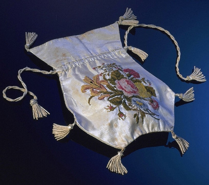 A history of pockets - Victoria and Albert Museum