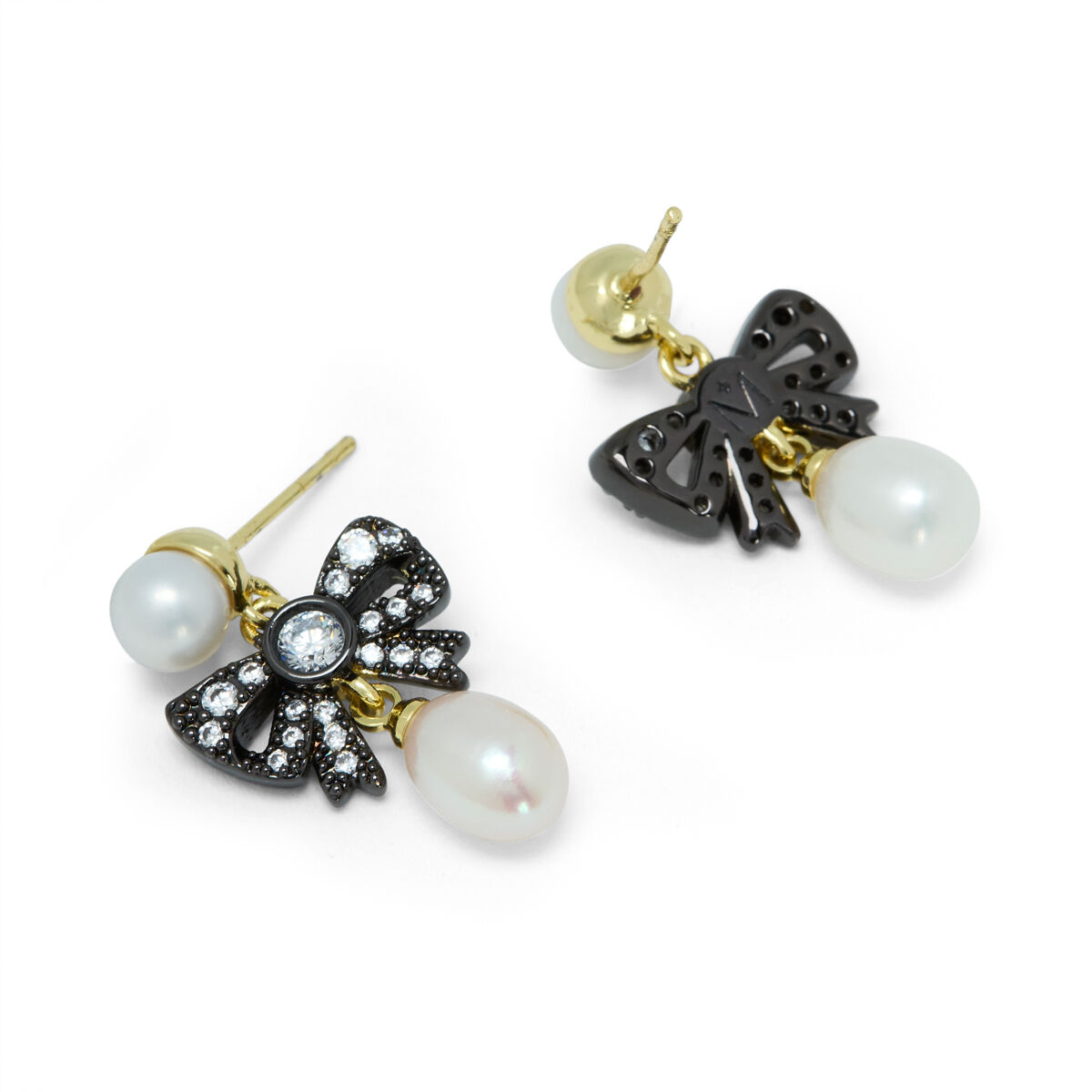 Marie Antoinette Style pearl and bow earrings by Margaux Studios ...
