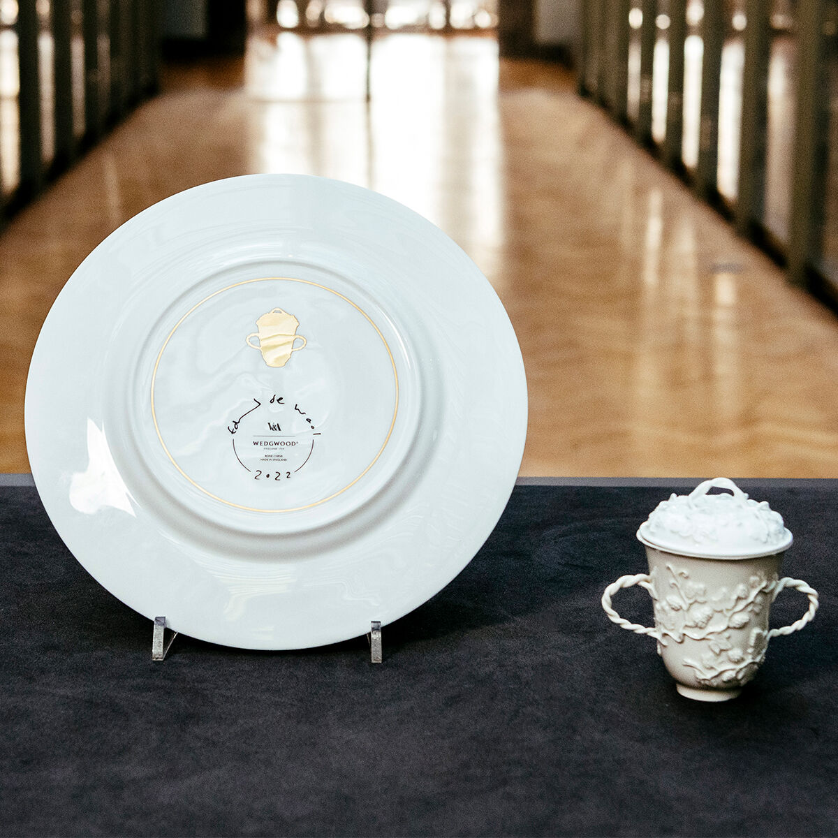 Limited Edition On The White Road China Plates By Edmund de Waal | V&A Shop
